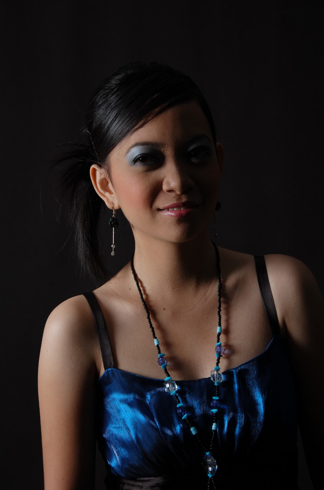 luarbiasaanimation: GKG2144 digital photography for designer(LIGHTING)