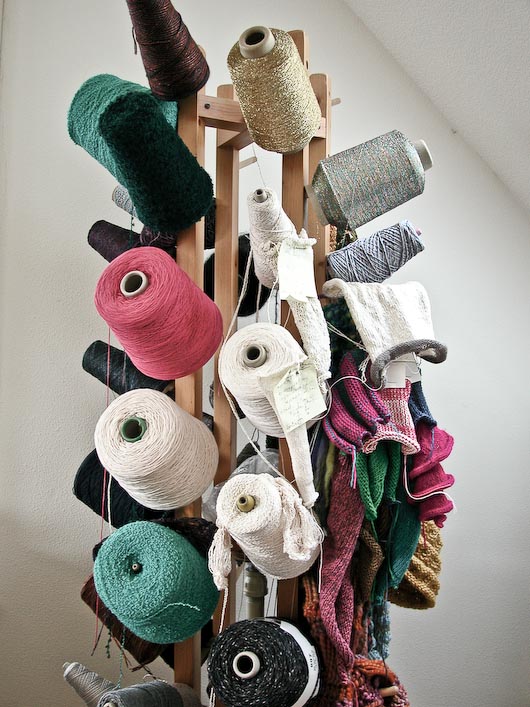 Knot-Cha-Chá!™: Yarn Tree with Swatch Overgrowth