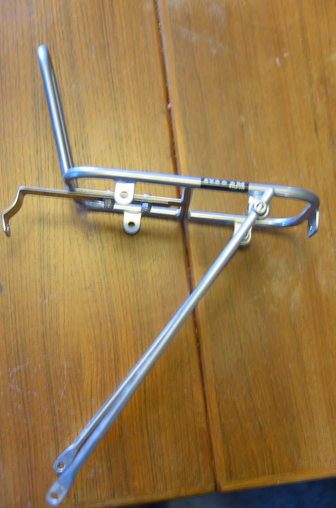 FS: Acorn Boxy Rando Bag, Edelux light, Nitto M1 Rack, Rivendell Hupe