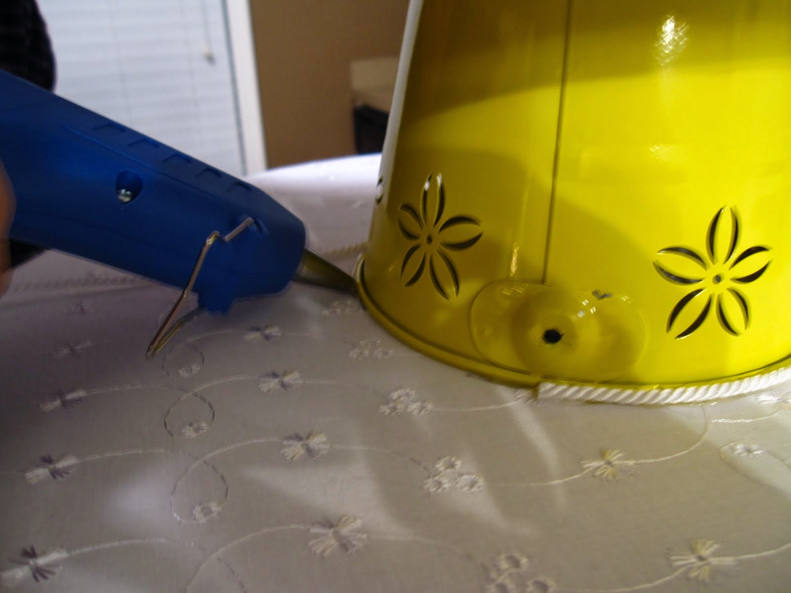 A Southern Hostess Diy Cupcake Stand