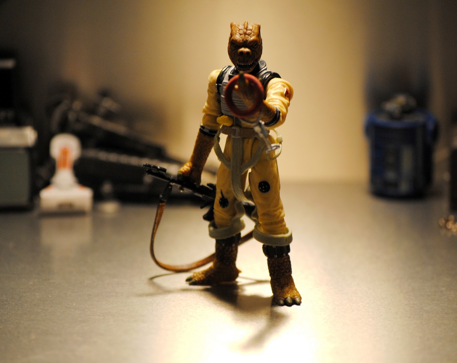 ACTION FIGURE EMPIRE: Bossk: A Trandoshan For Hire