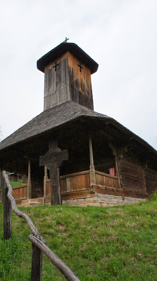 Bujoreni-muzeul satului din Valcea – Jurnal de Hoinar