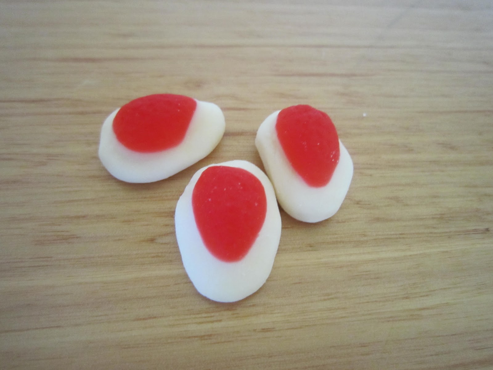 Life In The Country...: Listography - Favourite Childhood Lollies