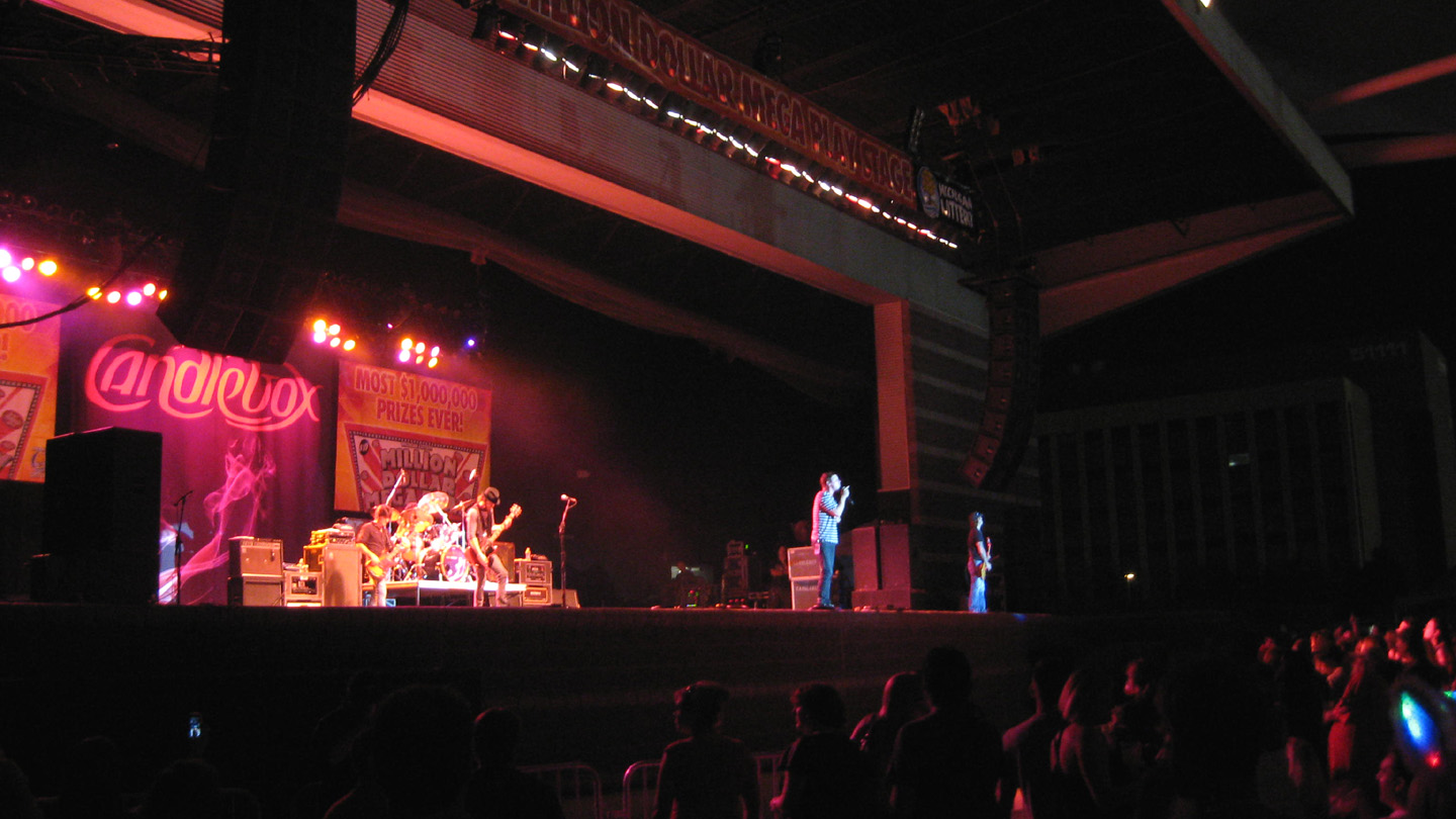 MUSIC ART VCL: Candlebox - Live At The Phoenix Plaza Amphitheater, Arts ...