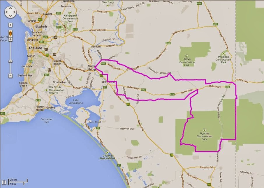 Deep sand, ruts & an Iron Lung - The Border Track | Adventure Rider