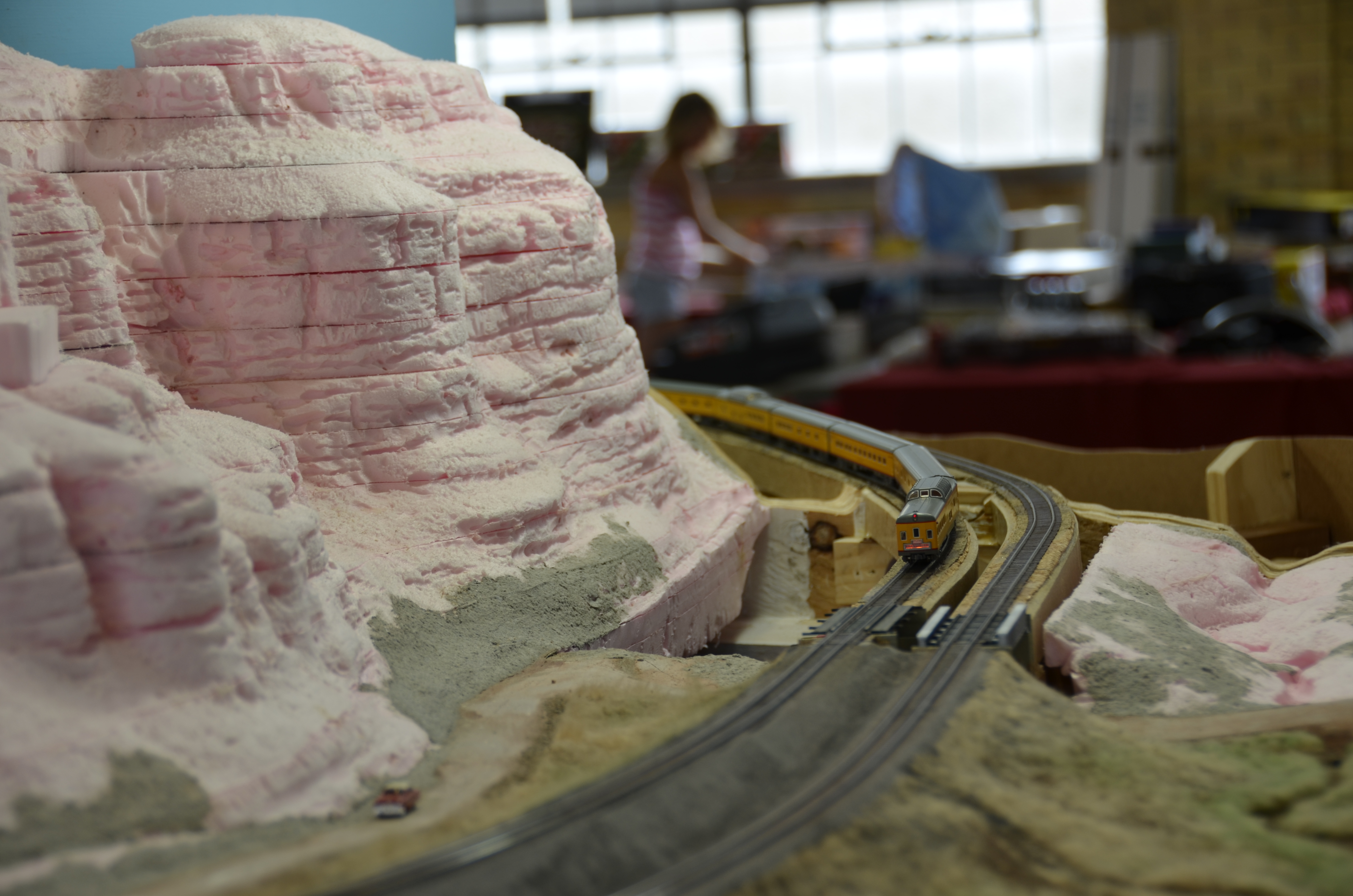Modeling rock faces and outcroppings. Need help. | TrainBoard.com - The ...