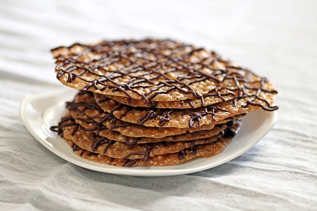 There's a Newf in My Soup!: Silk and Lace: Meyer Lemon and Basil Crème ...