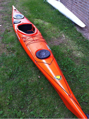 Venture Easky 17 with Skeg Mint Condition - The UK Rivers Guidebook