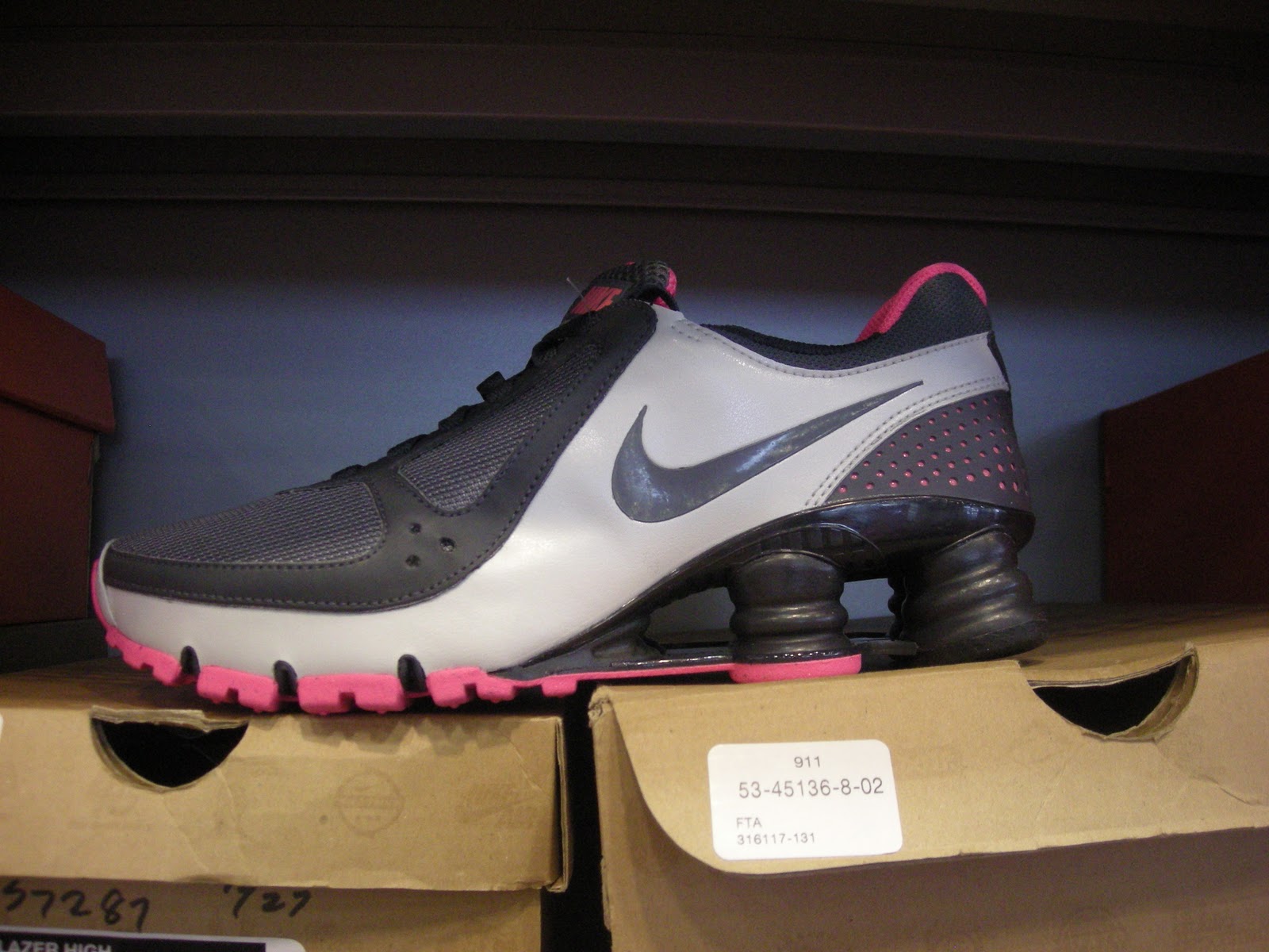 A Pair A Day: A Day Of Freedom, Women's Footaction Outlet Deals, & DTLR ...