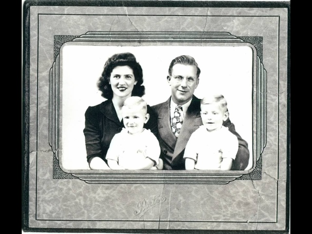 The Plummer Gang Revisited: Wordless Wednesday - The Plummer Twins