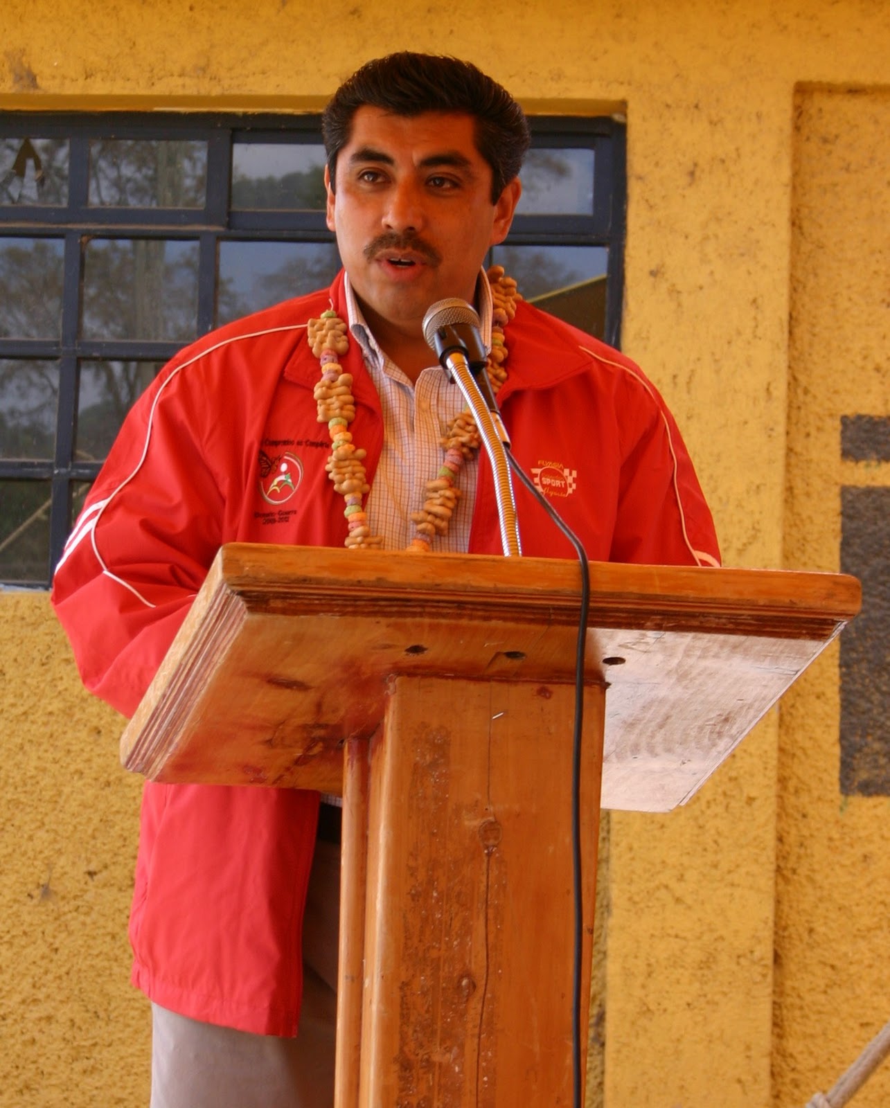 Periodico Grito Político: Donato Guerra Realiza Jornada Multidiciplinaria