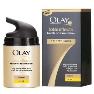 The Makeup Artist: Olay Regenerist Touch of Foundation VS Total Effects ...