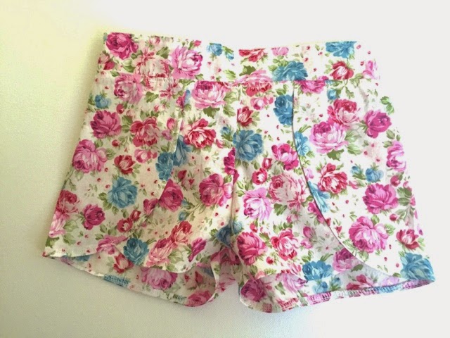 Sewvolution : Pattern Hack - making the Coachella shorts flat front