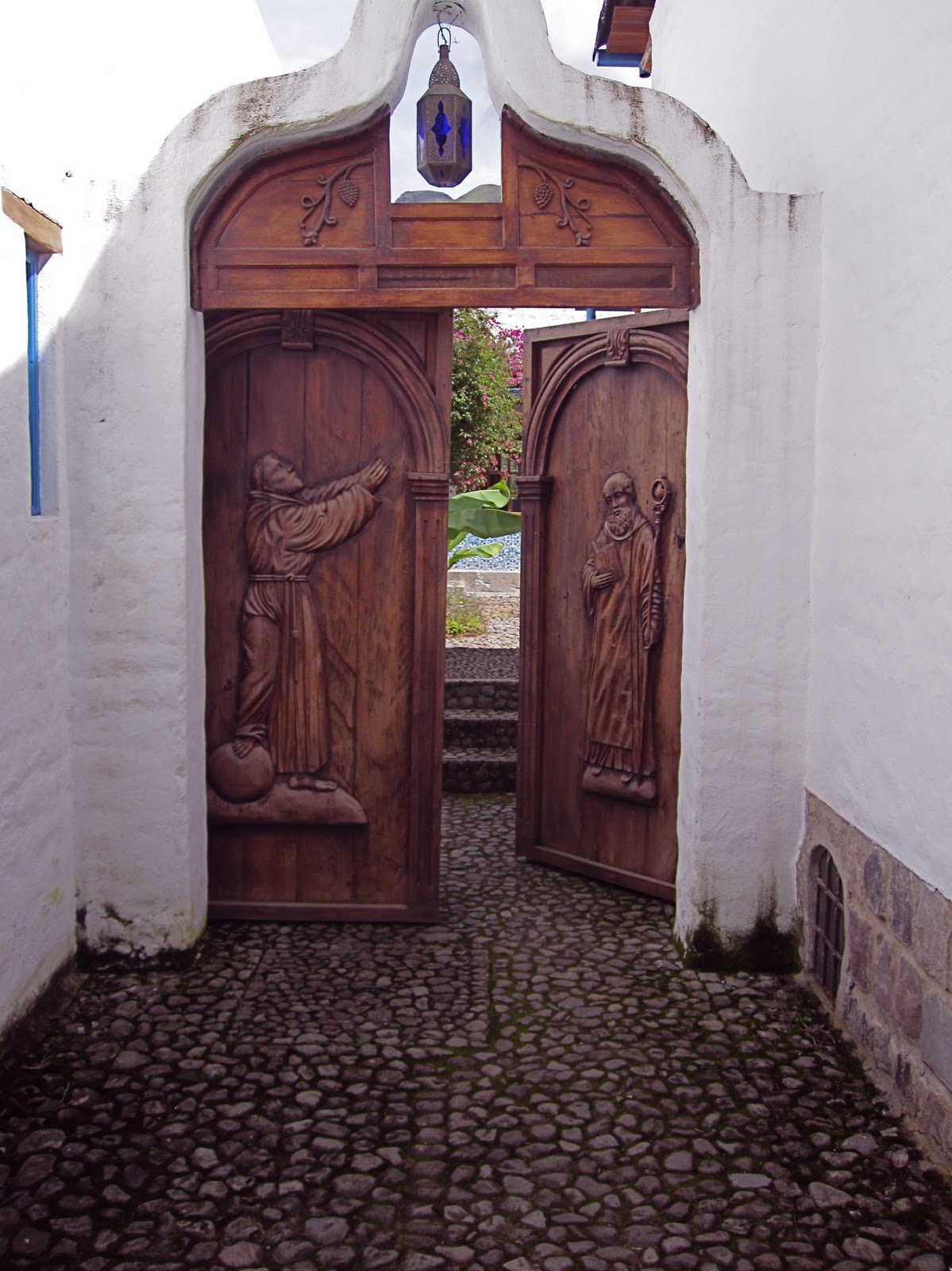 Dovecote Decor: The Magical Equator: Quito and The Countryside of Ecuador