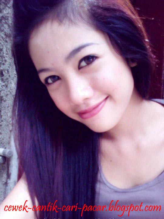 Cewek Cantik Cari Pacar