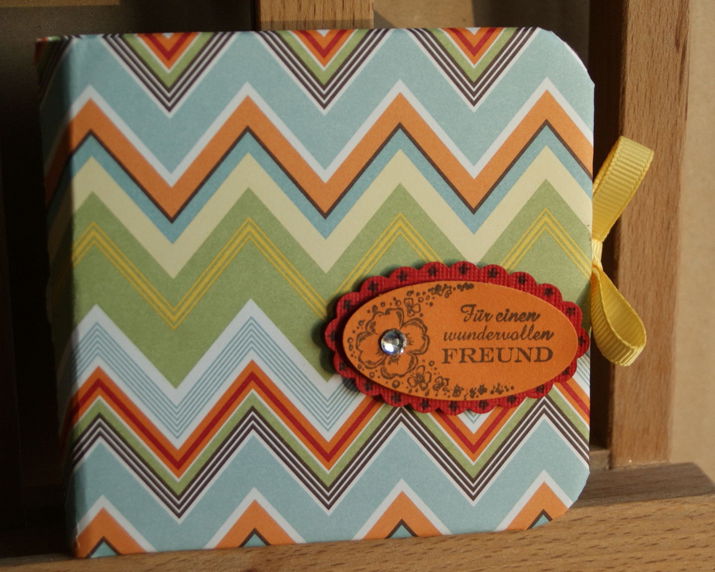 Hier scrapt und stempelt das papiertier: VIP-Donnerstag #9/11 — Pull ...