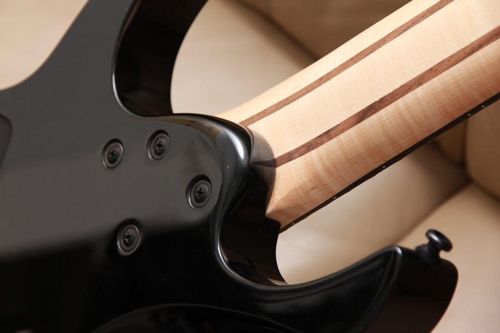 Ibanez RG8 – 8 Strings Guitar