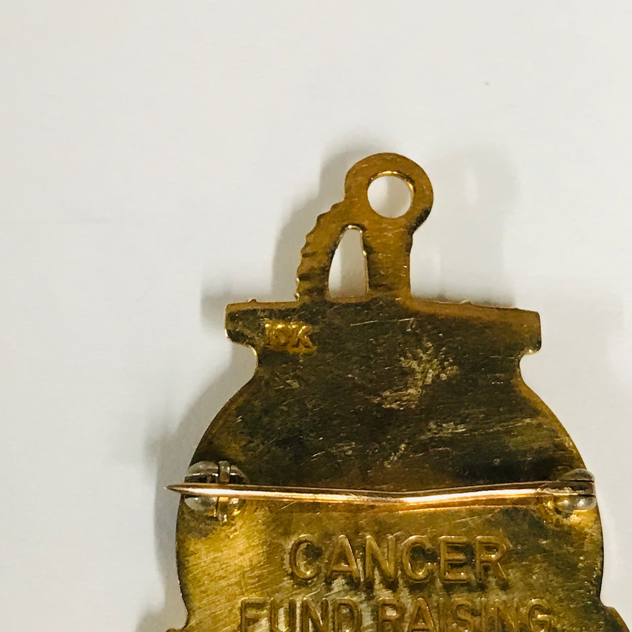 10K Gold and Blue Stone Anchor Pin