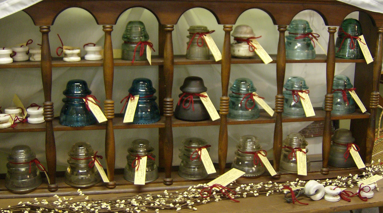 Country Lane Crafts & Antiques: Insulators and THE BIG EVENT