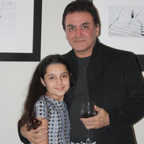 Classify Iranian scientist Firouz Naderi