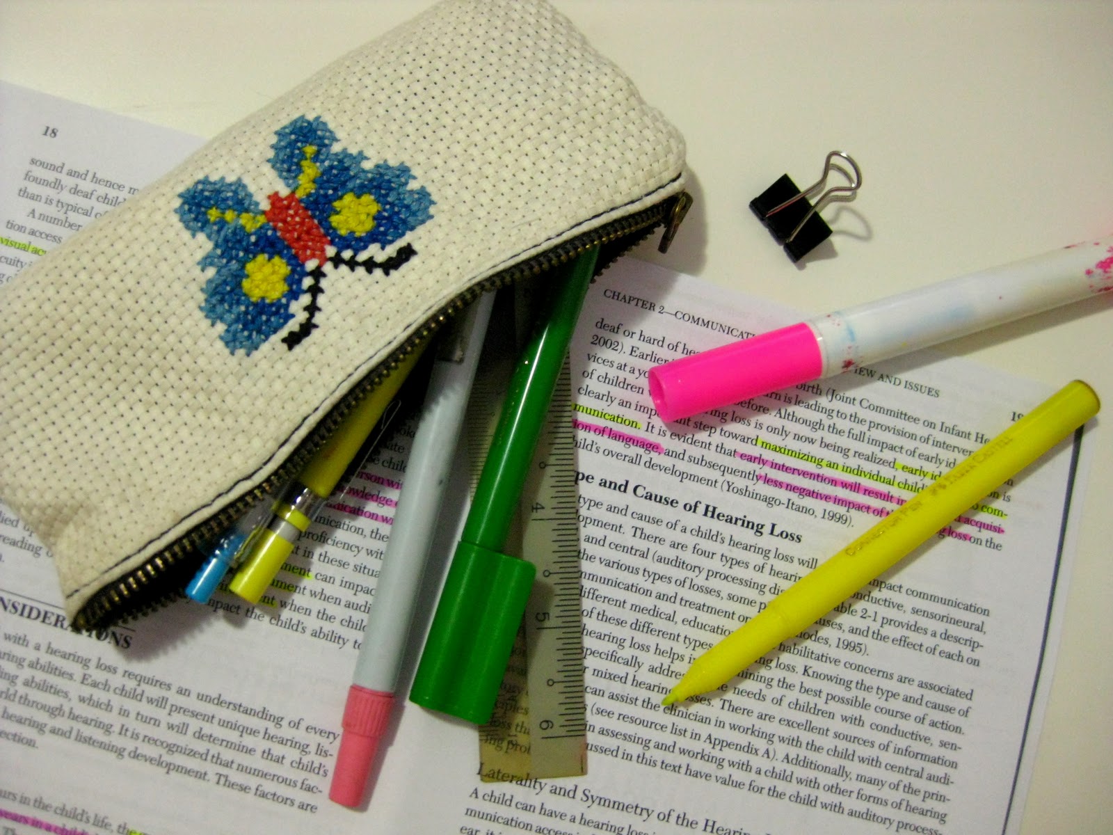 because she started knitting: DIY: Embroidered/Cross-stitch Pencil Case