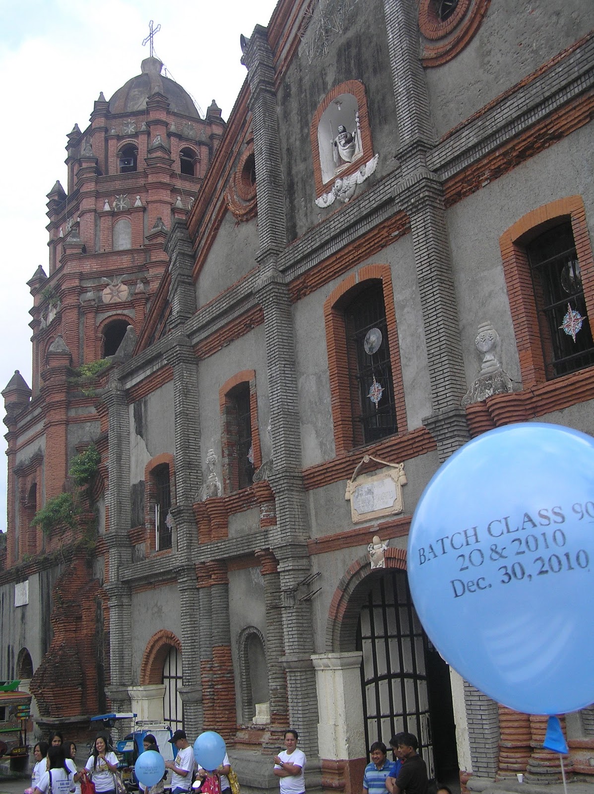 Pinoy Blog: St. Peter and Paul Parish Church in Calasiao, Pangasinan