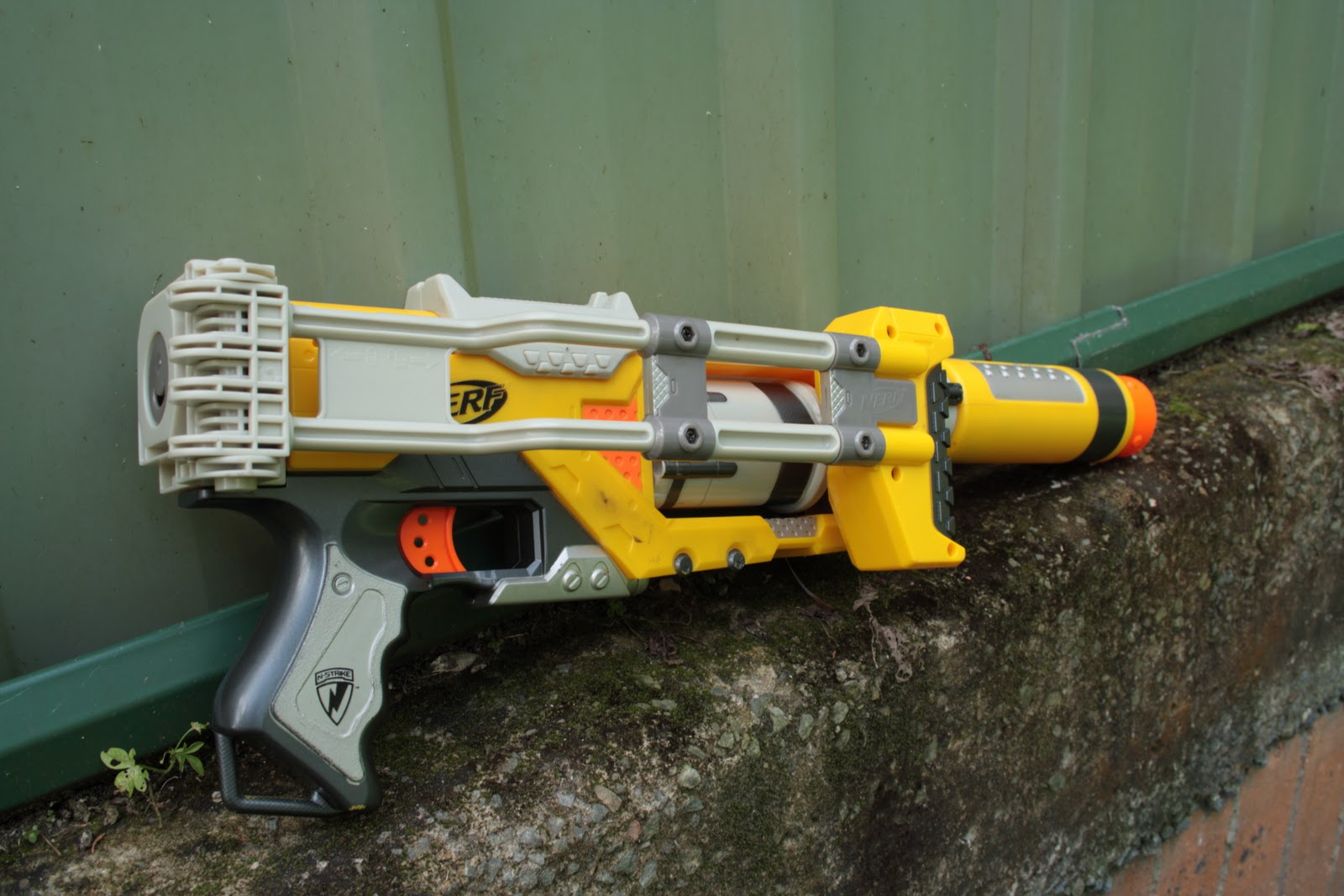 street tag warfare: Review: Nerf Spectre rv-5