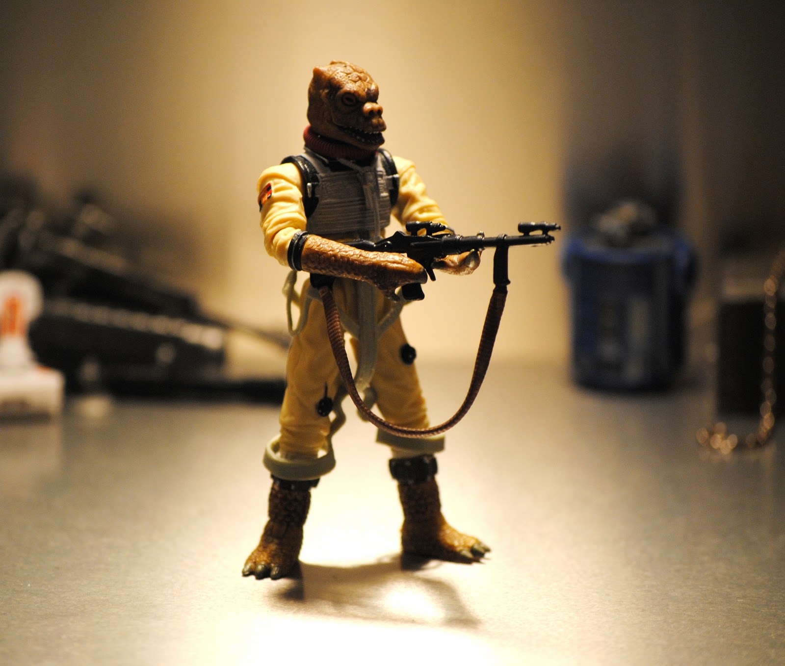 ACTION FIGURE EMPIRE: Bossk: A Trandoshan For Hire
