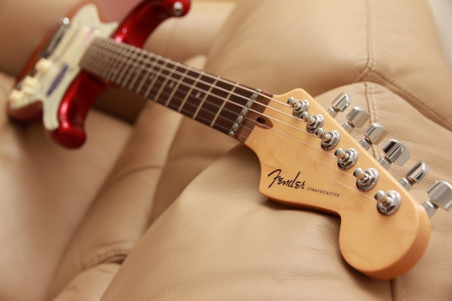 Fender American Deluxe Stratocaster HSS Sunset Metallic