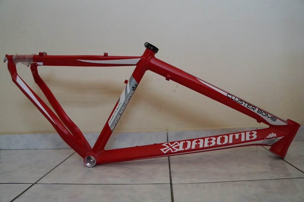 Quadro DaBomb Cluster Bomb, comprar ou não? - Pedal.com.br - Forum