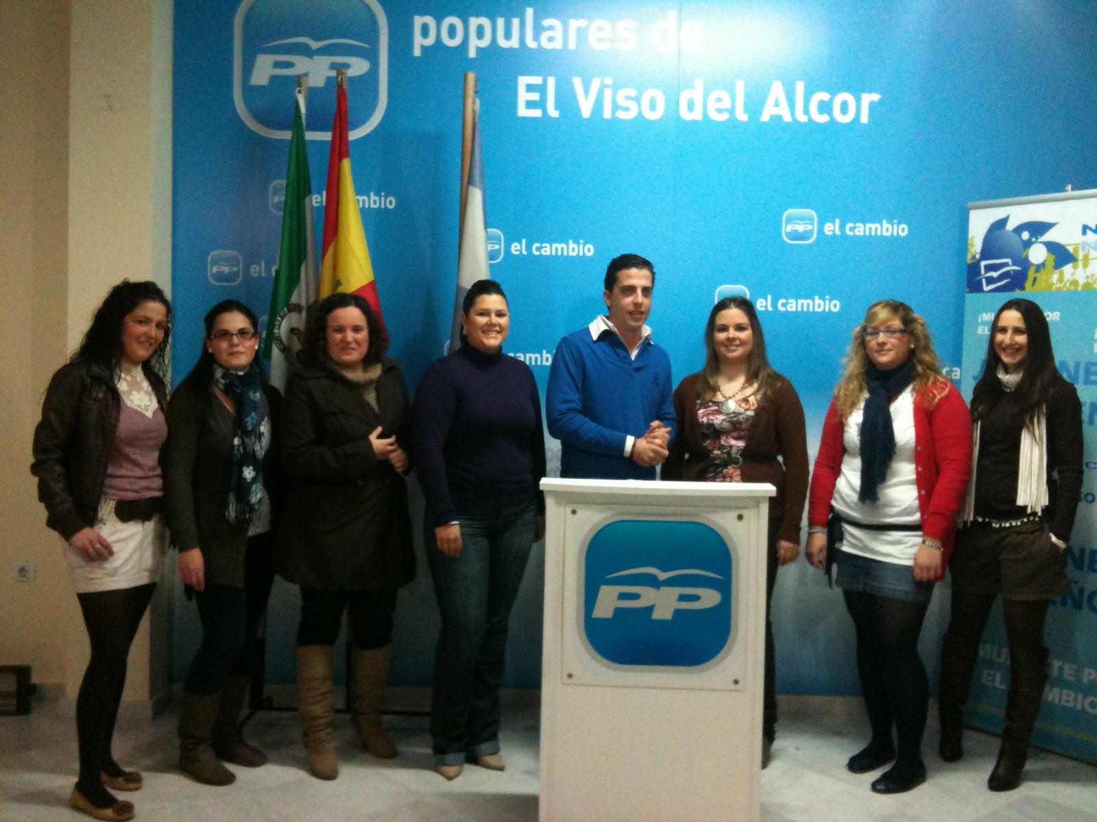 .: PRESENTACION DE STAND DE NNGG