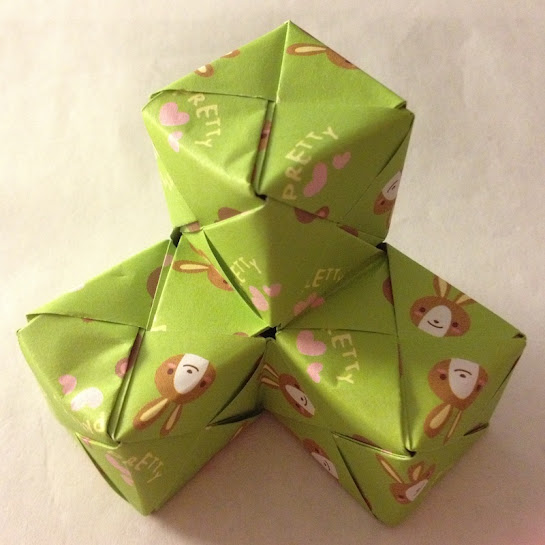 Make a Soma Cube Out of Sonobe Modules – Luck Paper Scissors