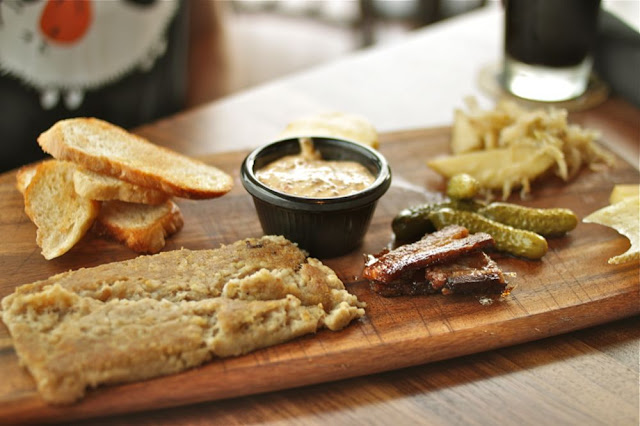 Cincinnati Nomerati: Moerlein Lager House: