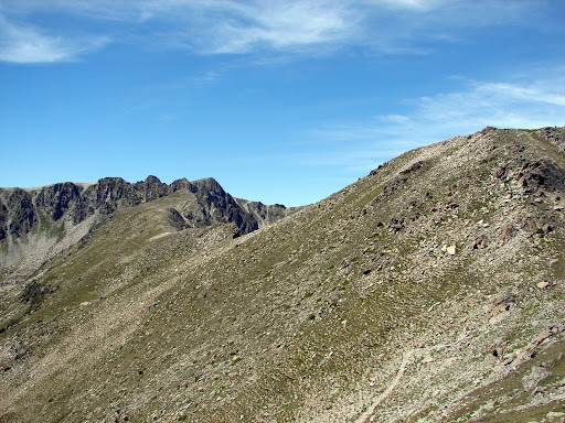 Anda con Tiocanya SenderismoAnda con Tiocanya: Lagos de Pessons - Pic ...