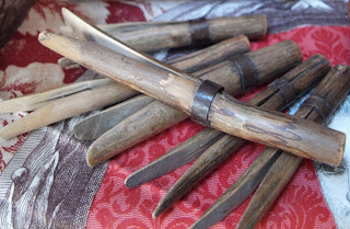 The Cloth Shed: History lessons, hats and handmades......