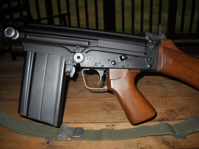 EARLY FAL builds.....PICTURES! | The FAL Files