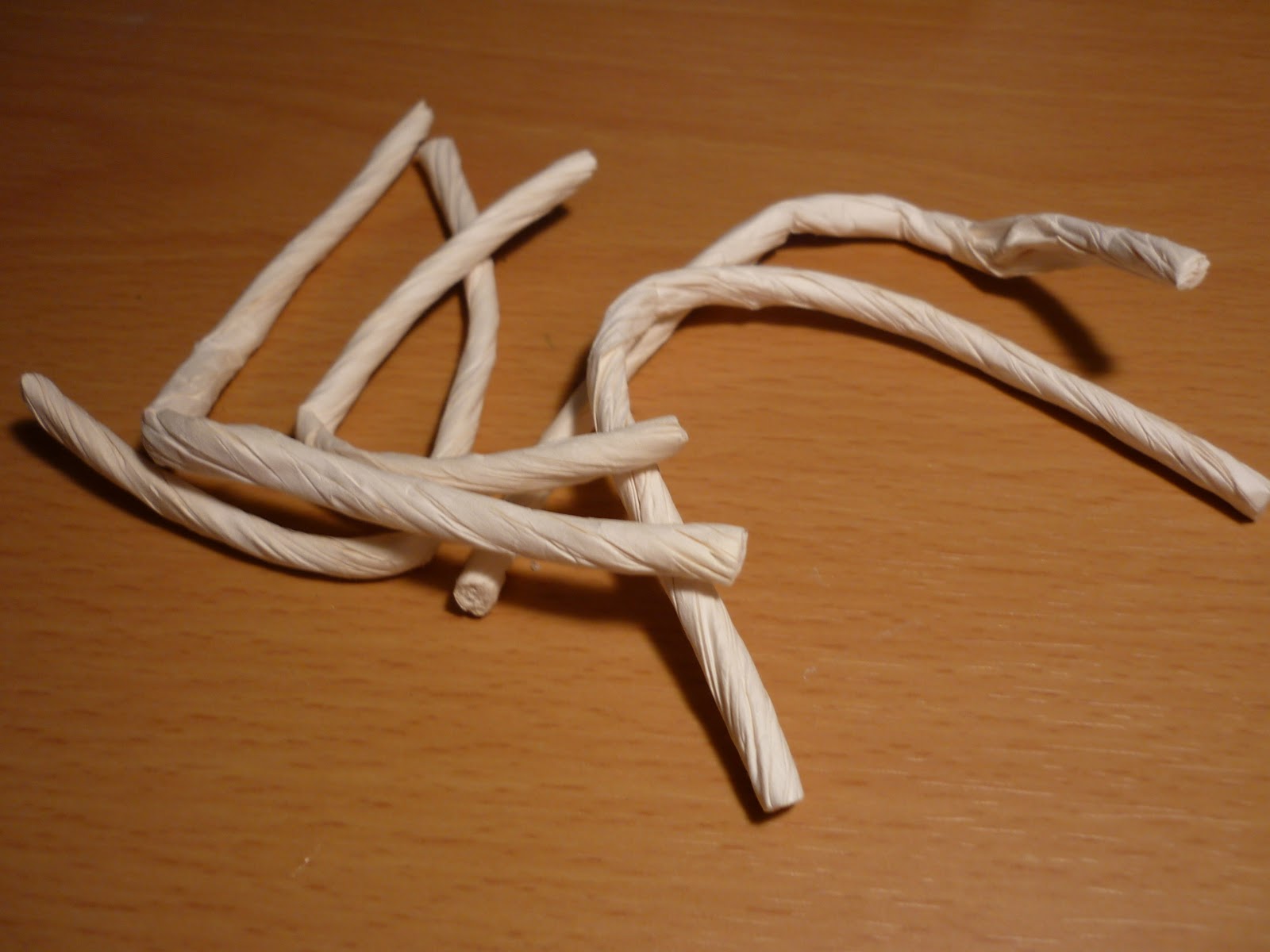 It's a girl thing: DIY project, HANDMADE flowers with twist paper ribbon