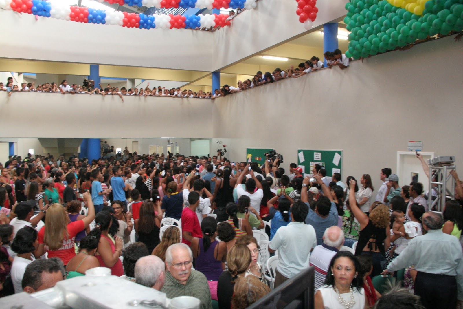 blogger do eduardocavalcante: Governador Omar Aziz e secretario de ...