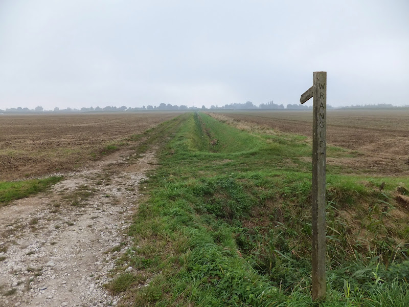 Lincolnshire Coast Path - Wrangle to Wainfleet ~ Griffmonsters Great Walks