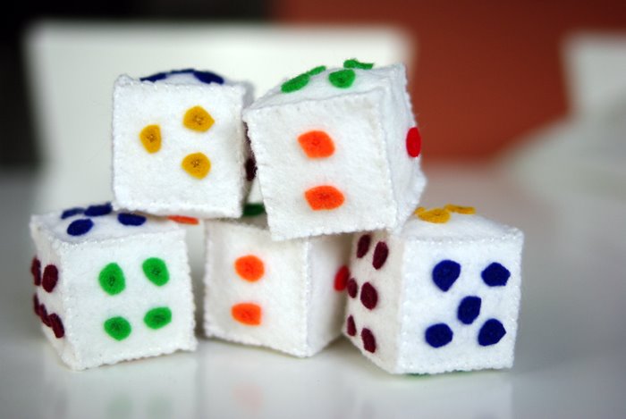 Mama's Felt Cafe: Squishy Squares--Colorful Toddler Dice Tutorial