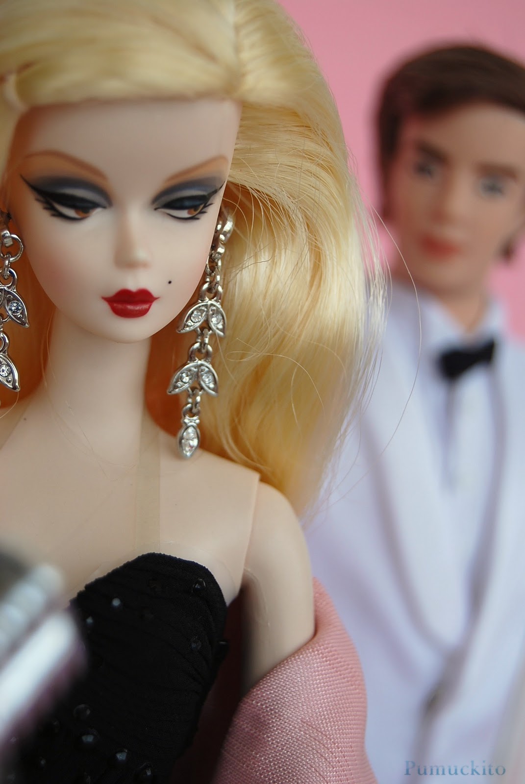 Pumucky's Dolls World: Mi Nueva Barbie Silktone "Stunning in the Spotlight"