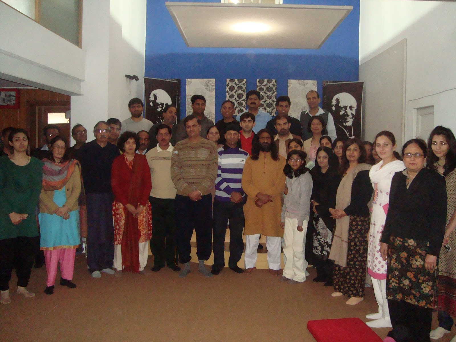 Yoga Pakistan: Yogi Wajahat visits Faiz Ghar Yoga