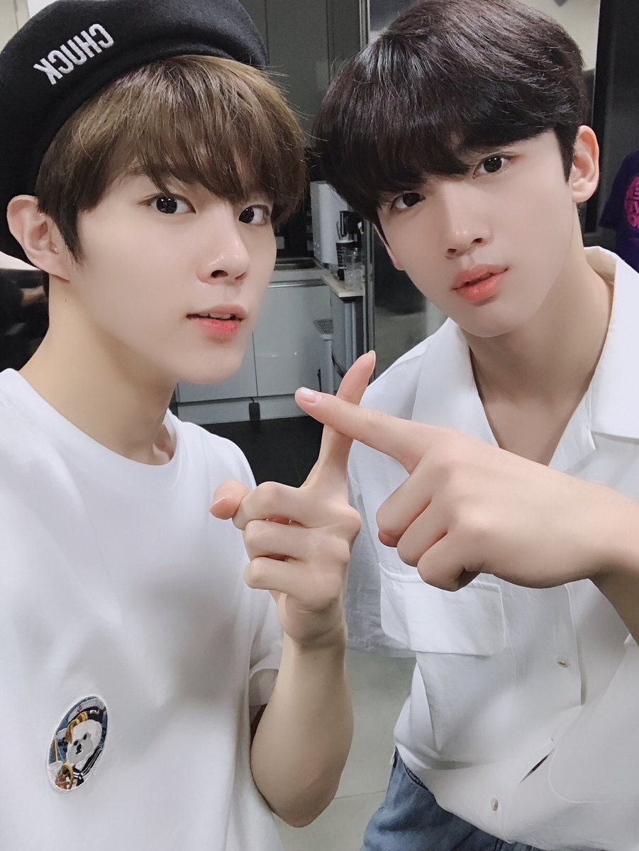 Kim Wooseok Continues To Upload Photos Of Himself, Is Basically X1's ... Kim Wooseok Continues To Upload Photos Of Himself, Is Basically X1's ...