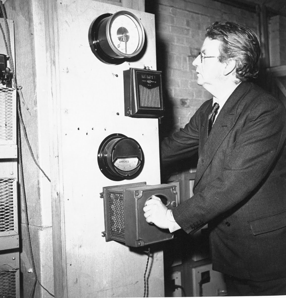 John Logie Baird's Televisor — Google Arts & Culture