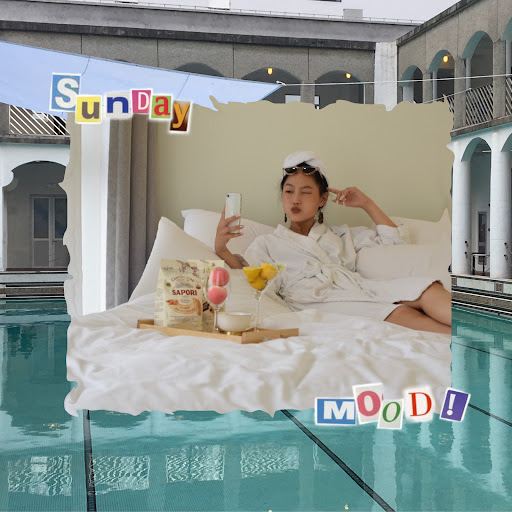 Happy Sunday dears! We are open 9am - 9pm for all your Christmas gifts ...