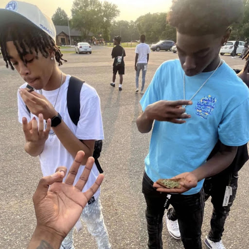 Chaser Flow (feat. 7600 Mani) - YouTube Music