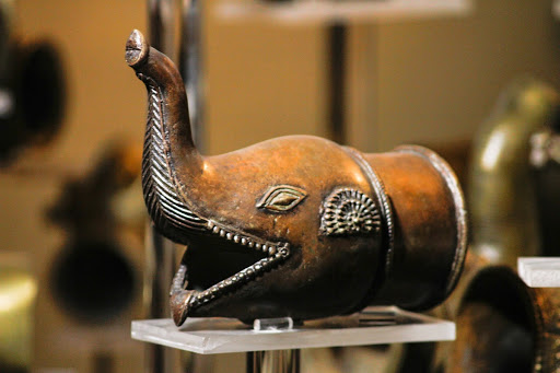 Human Powered Sedans - The Story of Palanquins — Google Arts & Culture