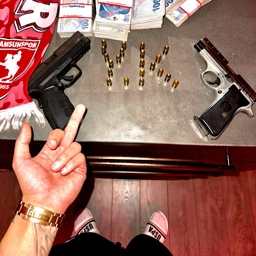 24 AYAR - YouTube Music