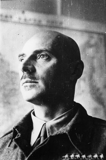 General Władysław Anders: difficult choices — Google Arts & Culture