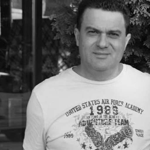 Jedna pesna - YouTube Music